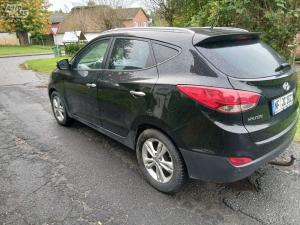 Hyundai ix35 2012 in Marijampole, with an engine capacity of 2.00 L and mileage of 200 thousand km for 6150 €, photo 6 on AUTOMOTO.COM.LV