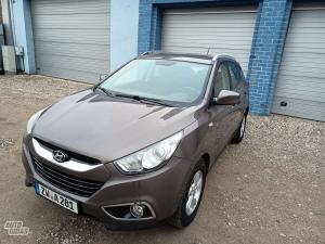 Hyundai ix35 2013 in Marijampole, with an engine capacity of 2.00 L and mileage of 207 thousand km for 6950 €, photo 19 on AUTOMOTO.COM.LV