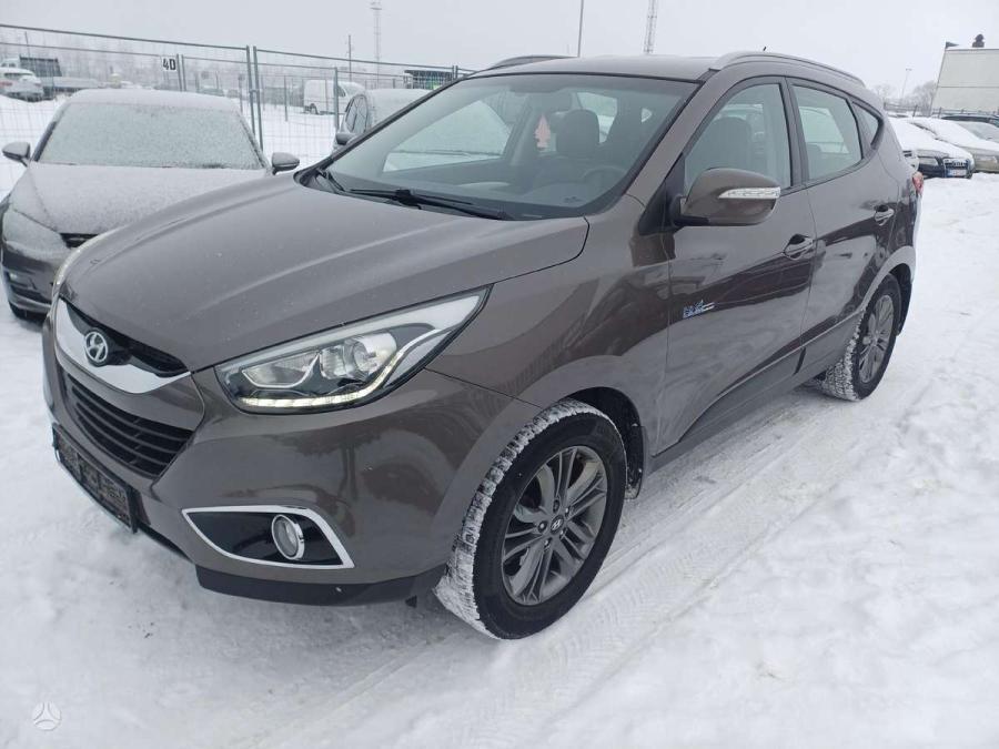 Hyundai ix35 2013 Marijampole, ar dzinēja tilpumu 1.59 L un nobraukumu 176 tūkst. km par 7400 €, foto 1 vietnē AUTOMOTO.COM.LV