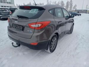 Hyundai ix35 2013 Marijampole, ar dzinēja tilpumu 1.59 L un nobraukumu 176 tūkst. km par 7400 €, foto 4 vietnē AUTOMOTO.COM.LV