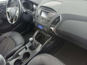 Hyundai ix35 2013 Marijampole, ar dzinēja tilpumu 1.59 L un nobraukumu 176 tūkst. km par 7400 €, foto 6 vietnē AUTOMOTO.COM.LV