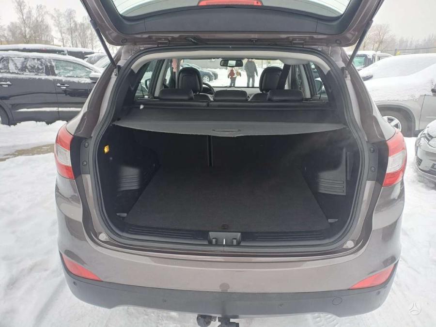 Hyundai ix35 2013 Marijampole, ar dzinēja tilpumu 1.59 L un nobraukumu 176 tūkst. km par 7400 €, foto 7 vietnē AUTOMOTO.COM.LV