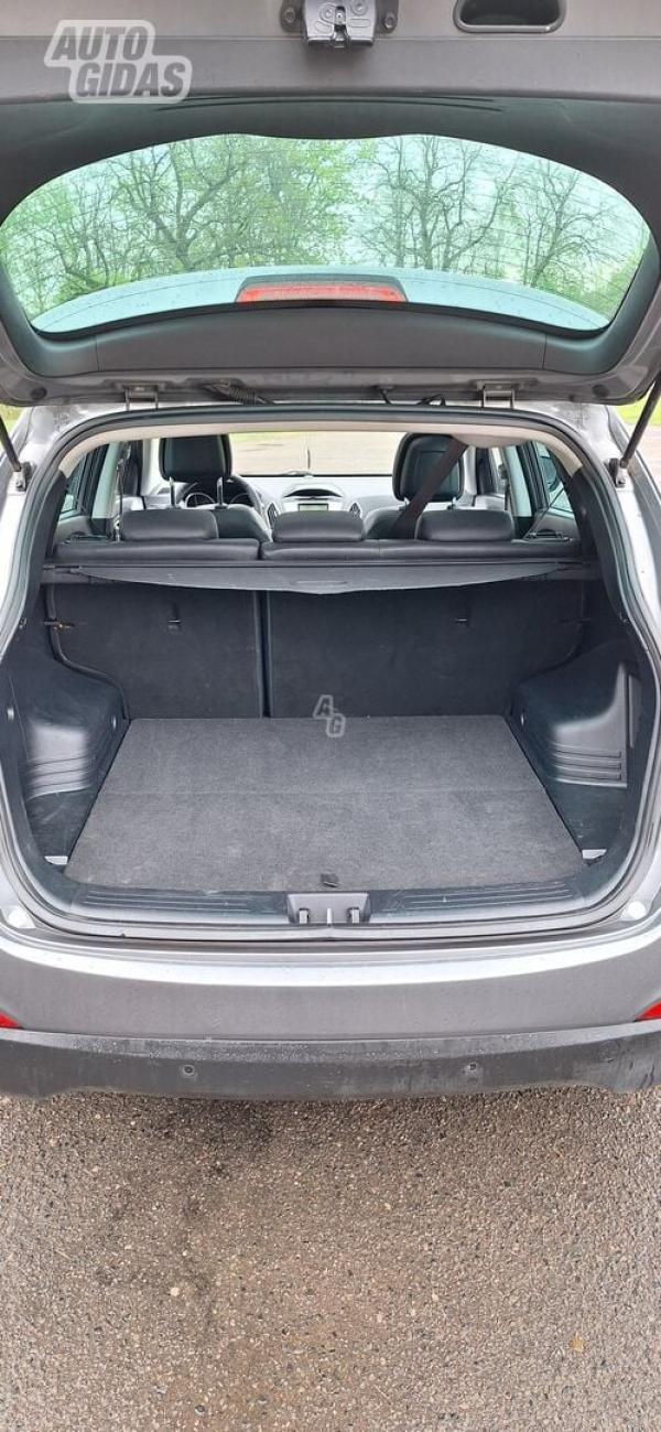 Hyundai ix35 2013 Jurbarkas, ar dzinēja tilpumu 1.70 L un nobraukumu 155 tūkst. km par 5900 €, foto 9 vietnē AUTOMOTO.COM.LV