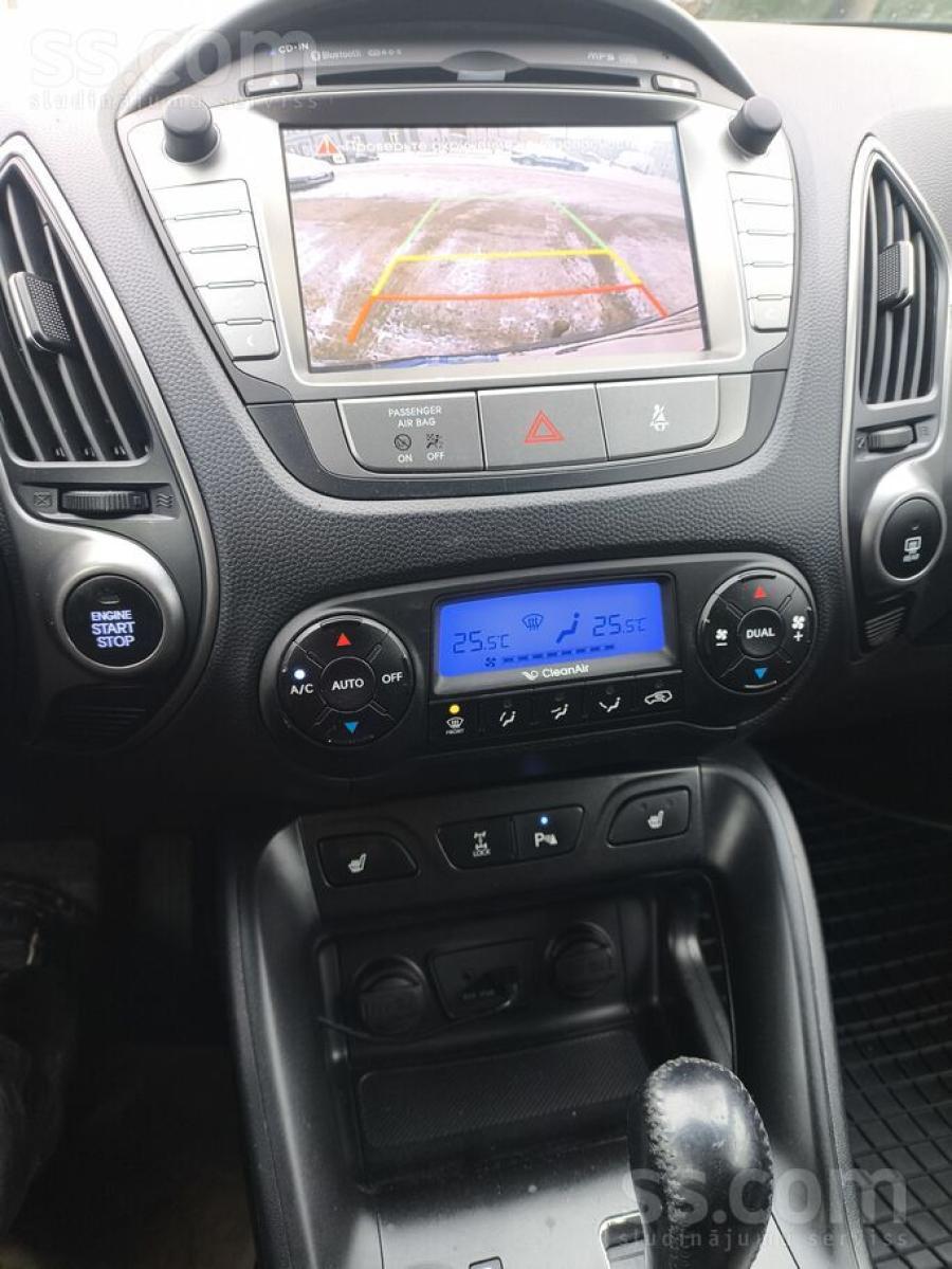 Hyundai ix35 2014 Rīga, ar dzinēja tilpumu 2.00 L un nobraukumu 134 tūkst. km par 8600 €, foto 3 vietnē AUTOMOTO.COM.LV