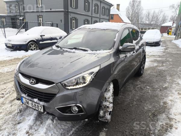 Hyundai ix35 2014 Rīga, ar dzinēja tilpumu 2.00 L un nobraukumu 134 tūkst. km par 8600 €, foto 7 vietnē AUTOMOTO.COM.LV