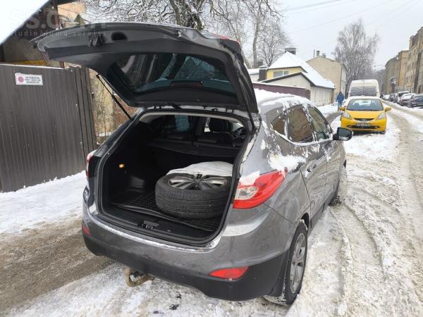 Hyundai ix35 2014 Rīga, ar dzinēja tilpumu 2.00 L un nobraukumu 134 tūkst. km par 8600 €, foto 9 vietnē AUTOMOTO.COM.LV