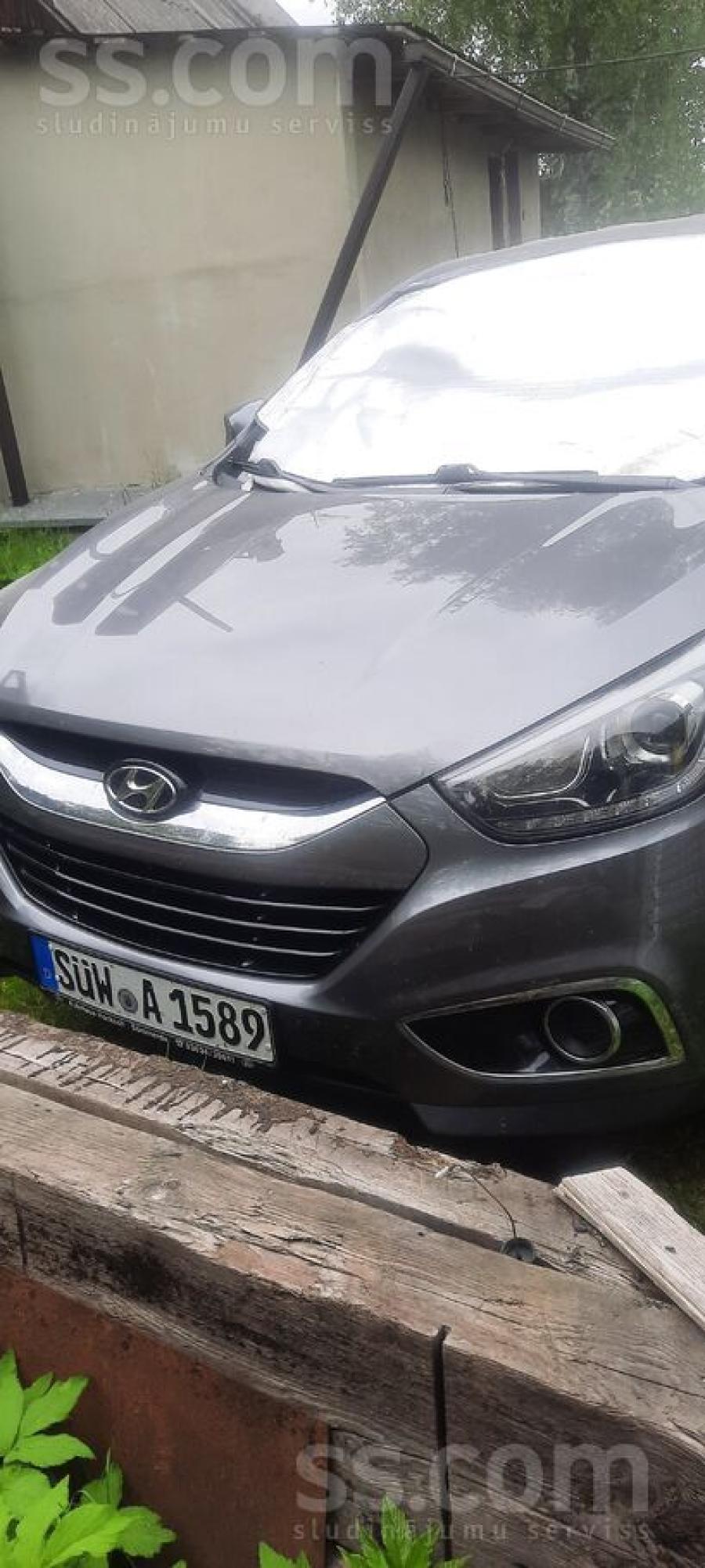 Hyundai ix35 2014 in Riga, with an engine capacity of 1.60 L and mileage of 60 thousand km for 11500 €, photo 1 on AUTOMOTO.COM.LV