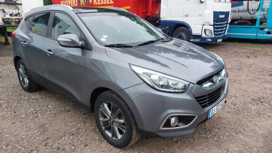 Hyundai ix35 2014 in Kaunas, with an engine capacity of 2.00 L and mileage of 171 thousand km for 7250 €, photo 1 on AUTOMOTO.COM.LV
