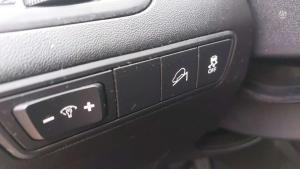 Hyundai ix35 2014 in Kaunas, with an engine capacity of 2.00 L and mileage of 171 thousand km for 7250 €, photo 19 on AUTOMOTO.COM.LV