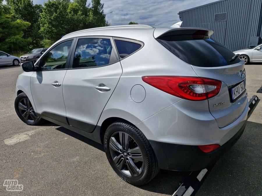 Hyundai ix35 2014 in Vilnius, with an engine capacity of 2.00 L and mileage of 163 thousand km for 7900 €, photo 5 on AUTOMOTO.COM.LV