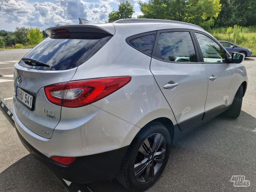 Hyundai ix35 2014 in Vilnius, with an engine capacity of 2.00 L and mileage of 163 thousand km for 7900 €, photo 7 on AUTOMOTO.COM.LV