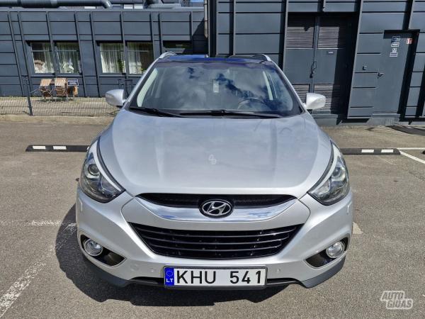 Hyundai ix35 2014 in Vilnius, with an engine capacity of 2.00 L and mileage of 163 thousand km for 7900 €, photo 8 on AUTOMOTO.COM.LV