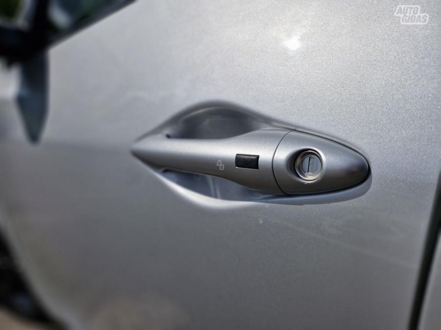 Hyundai ix35 2014 in Vilnius, with an engine capacity of 2.00 L and mileage of 163 thousand km for 7900 €, photo 10 on AUTOMOTO.COM.LV