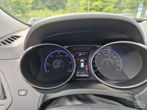 Hyundai ix35 2014 in Vilnius, with an engine capacity of 2.00 L and mileage of 163 thousand km for 7900 €, photo 13 on AUTOMOTO.COM.LV