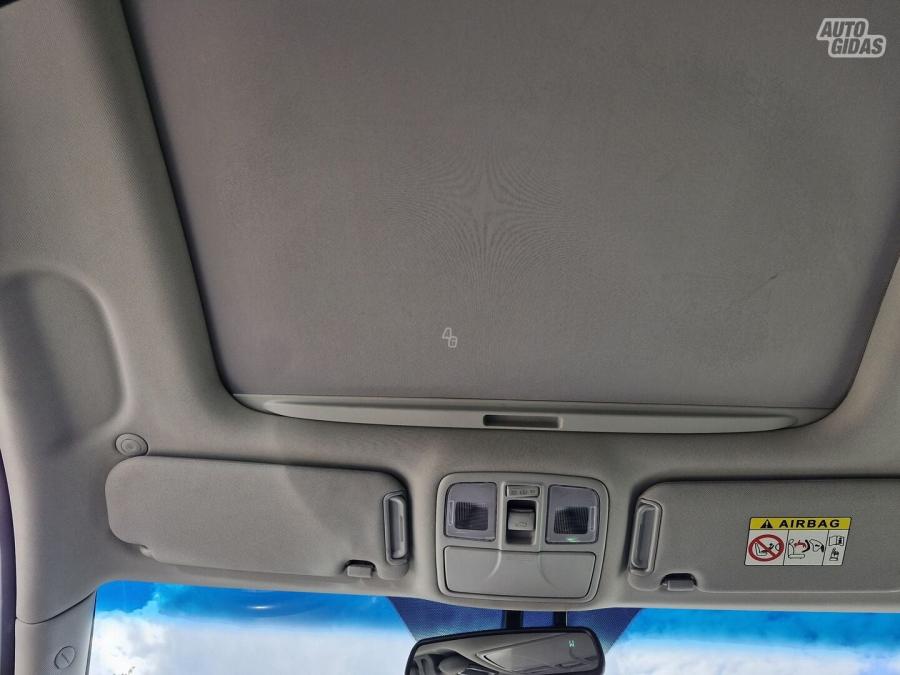 Hyundai ix35 2014 in Vilnius, with an engine capacity of 2.00 L and mileage of 163 thousand km for 7900 €, photo 21 on AUTOMOTO.COM.LV