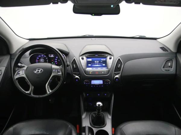 Hyundai ix35 2015 Viļņa, ar dzinēja tilpumu 1.60 L un nobraukumu 160 tūkst. km par 10399 €, foto 2 vietnē AUTOMOTO.COM.LV