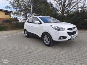 Hyundai ix35 2015 Šauļi, ar dzinēja tilpumu 2.00 L un nobraukumu 131 tūkst. km par 7999 €, foto 11 vietnē AUTOMOTO.COM.LV