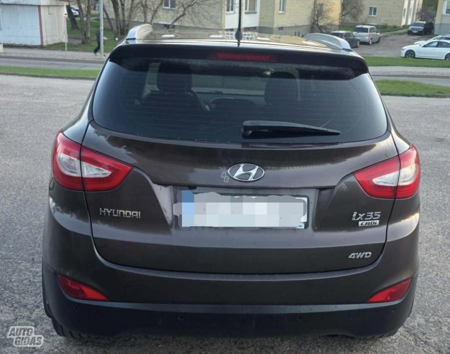 Hyundai ix35 2015 in Kaunas, with an engine capacity of 2.00 L and mileage of 217 thousand km for 6850 €, photo 8 on AUTOMOTO.COM.LV