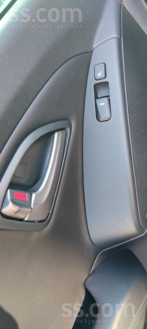 Hyundai ix35 2015 Ogre, ar dzinēja tilpumu 2.00 L un nobraukumu 183 tūkst. km par 9350 €, foto 3 vietnē AUTOMOTO.COM.LV