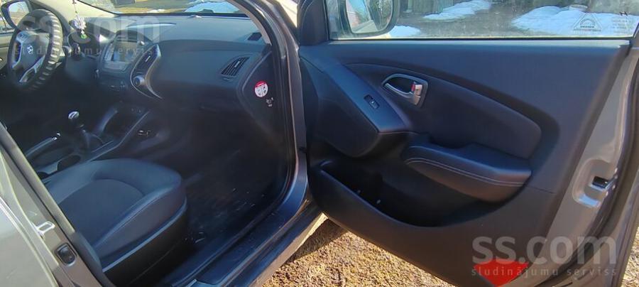 Hyundai ix35 2015 Ogre, ar dzinēja tilpumu 2.00 L un nobraukumu 183 tūkst. km par 9350 €, foto 7 vietnē AUTOMOTO.COM.LV