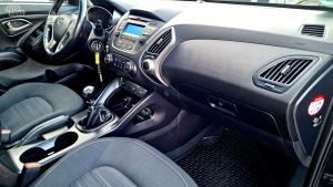 Hyundai ix35 2015 in Kretinga, with an engine capacity of 2.00 L and mileage of 189 thousand km for 7650 €, photo 19 on AUTOMOTO.COM.LV
