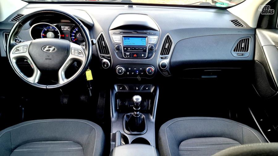 Hyundai ix35 2015 in Kretinga, with an engine capacity of 2.00 L and mileage of 189 thousand km for 7650 €, photo 22 on AUTOMOTO.COM.LV