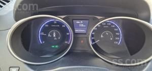 Grey Hyundai ix35 2010 in Riga, with an engine capacity of 2.00 L and mileage of 255 thousand km for 5995 €, photo 17 on AUTOMOTO.COM.LV