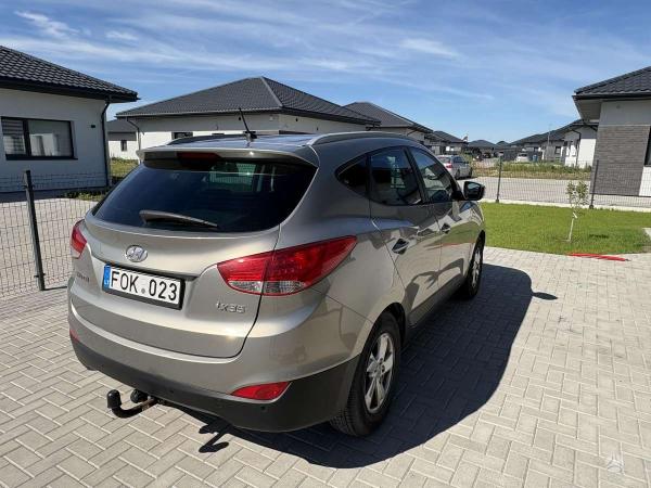 Pelēks Hyundai ix35 2010 Kauņa, ar dzinēja tilpumu 2.00 L un nobraukumu 254 tūkst. km par 4190 €, foto 7 vietnē AUTOMOTO.COM.LV