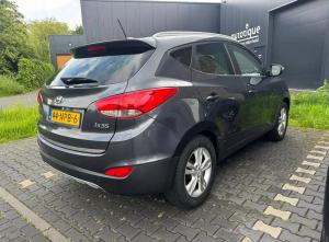 Pelēks Hyundai ix35 2010 Jūrmala, ar dzinēja tilpumu 2.00 L un nobraukumu 283 tūkst. km par 5990 €, foto 6 vietnē AUTOMOTO.COM.LV
