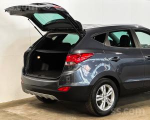 Grey Hyundai ix35 2010 in Jurmala, with an engine capacity of 2.00 L and mileage of 283 thousand km for 6990 €, photo 11 on AUTOMOTO.COM.LV