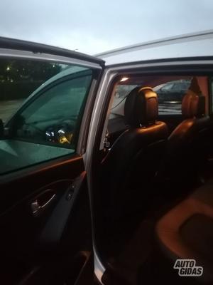 Pelēks Hyundai ix35 2010 Telšiai, ar dzinēja tilpumu 2.00 L un nobraukumu 260 tūkst. km par 4750 €, foto 10 vietnē AUTOMOTO.COM.LV