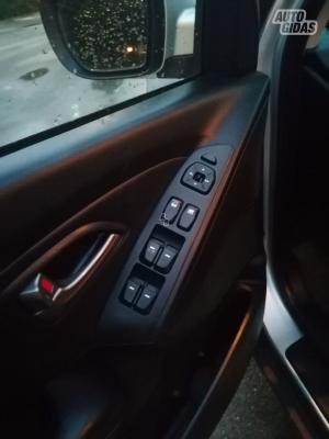 Pelēks Hyundai ix35 2010 Telšiai, ar dzinēja tilpumu 2.00 L un nobraukumu 260 tūkst. km par 4750 €, foto 11 vietnē AUTOMOTO.COM.LV
