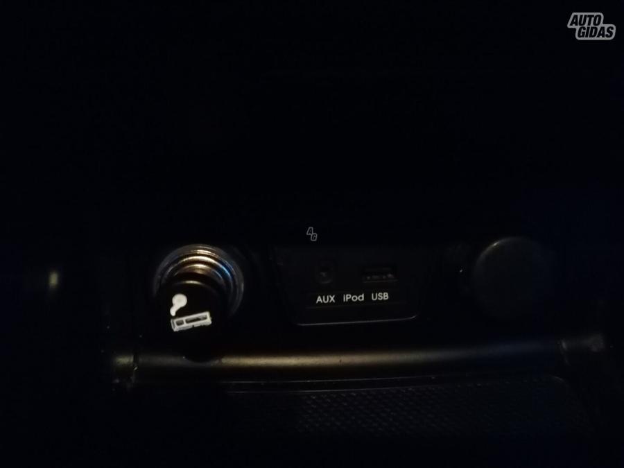 Pelēks Hyundai ix35 2010 Telšiai, ar dzinēja tilpumu 2.00 L un nobraukumu 260 tūkst. km par 4750 €, foto 14 vietnē AUTOMOTO.COM.LV