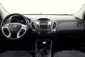 Pelēks Hyundai ix35 2011 Tallina, ar dzinēja tilpumu 2.00 L un nobraukumu 226 tūkst. km par 3999 €, foto 5 vietnē AUTOMOTO.COM.LV