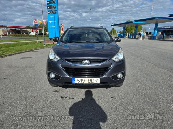Серый Хендай их35 2011 в Таллин, объемом двигателя 2.00 л и пробегом 227 тыс. км за 6200 €, фото 5 на AUTOMOTO.COM.LV