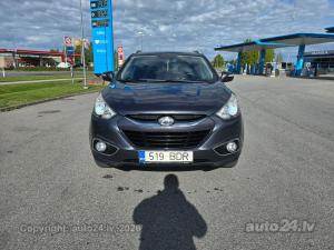 Pelēks Hyundai ix35 2011 Tallina, ar dzinēja tilpumu 2.00 L un nobraukumu 227 tūkst. km par 6200 €, foto 6 vietnē AUTOMOTO.COM.LV