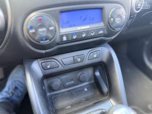 Pelēks Hyundai ix35 2011 Kauņa, ar dzinēja tilpumu 1.70 L un nobraukumu 246 tūkst. km par 4750 €, foto 15 vietnē AUTOMOTO.COM.LV