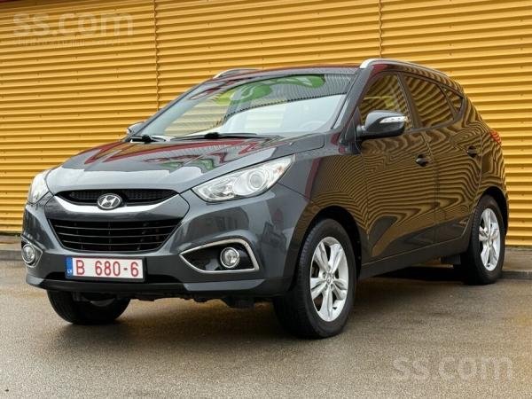 Pelēks Hyundai ix35 2011 Ogre, ar dzinēja tilpumu 2.00 L un nobraukumu 149 tūkst. km par 6997 €, foto 2 vietnē AUTOMOTO.COM.LV