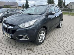 Pelēks Hyundai ix35 2011 Tauragė, ar dzinēja tilpumu 2.00 L un nobraukumu 235 tūkst. km par 3600 €, foto  vietnē AUTOMOTO.COM.LV