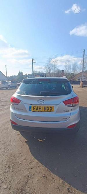Pelēks Hyundai ix35 2011 Kauņa, ar dzinēja tilpumu 2.00 L un nobraukumu 172 tūkst. km par 2050 €, foto 3 vietnē AUTOMOTO.COM.LV