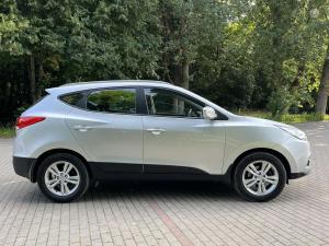 Pelēks Hyundai ix35 2011 Tauragė, ar dzinēja tilpumu 1.59 L un nobraukumu 235 tūkst. km par 4950 €, foto 5 vietnē AUTOMOTO.COM.LV