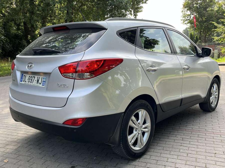 Pelēks Hyundai ix35 2011 Tauragė, ar dzinēja tilpumu 1.59 L un nobraukumu 235 tūkst. km par 4950 €, foto 6 vietnē AUTOMOTO.COM.LV