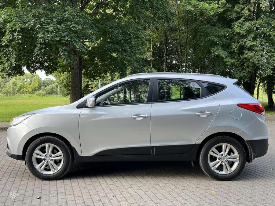 Pelēks Hyundai ix35 2011 Tauragė, ar dzinēja tilpumu 1.59 L un nobraukumu 235 tūkst. km par 4950 €, foto 9 vietnē AUTOMOTO.COM.LV