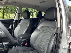 Pelēks Hyundai ix35 2011 Tauragė, ar dzinēja tilpumu 1.59 L un nobraukumu 235 tūkst. km par 4950 €, foto 10 vietnē AUTOMOTO.COM.LV