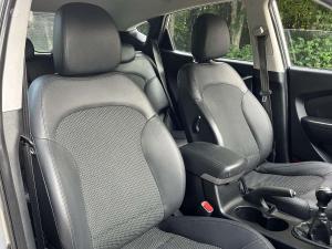 Pelēks Hyundai ix35 2011 Tauragė, ar dzinēja tilpumu 1.59 L un nobraukumu 235 tūkst. km par 4950 €, foto 11 vietnē AUTOMOTO.COM.LV