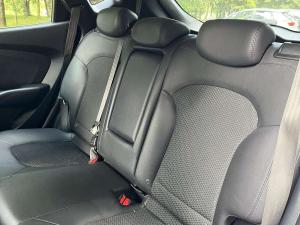 Pelēks Hyundai ix35 2011 Tauragė, ar dzinēja tilpumu 1.59 L un nobraukumu 235 tūkst. km par 4950 €, foto 12 vietnē AUTOMOTO.COM.LV