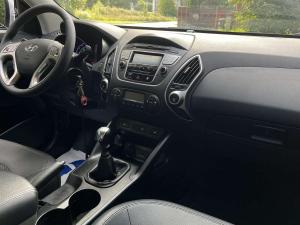 Pelēks Hyundai ix35 2011 Tauragė, ar dzinēja tilpumu 1.59 L un nobraukumu 235 tūkst. km par 4950 €, foto 17 vietnē AUTOMOTO.COM.LV