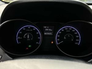 Pelēks Hyundai ix35 2011 Tauragė, ar dzinēja tilpumu 1.59 L un nobraukumu 235 tūkst. km par 4950 €, foto 19 vietnē AUTOMOTO.COM.LV