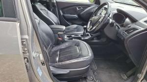 Pelēks Hyundai ix35 2011 Šauļi, ar dzinēja tilpumu 2.00 L un nobraukumu 187 tūkst. km par 1999 €, foto 10 vietnē AUTOMOTO.COM.LV