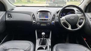 Pelēks Hyundai ix35 2011 Šauļi, ar dzinēja tilpumu 2.00 L un nobraukumu 187 tūkst. km par 1999 €, foto 11 vietnē AUTOMOTO.COM.LV